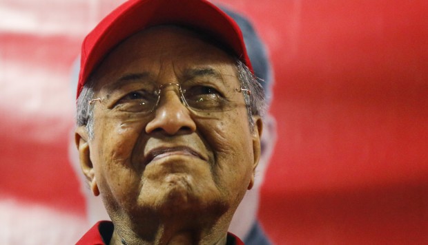 Malaysia police investigate ex-PM Mahathir for ‘fake news’ about ... Malaysia police investigate ex-PM Mahathir for ‘fake news’ about ...