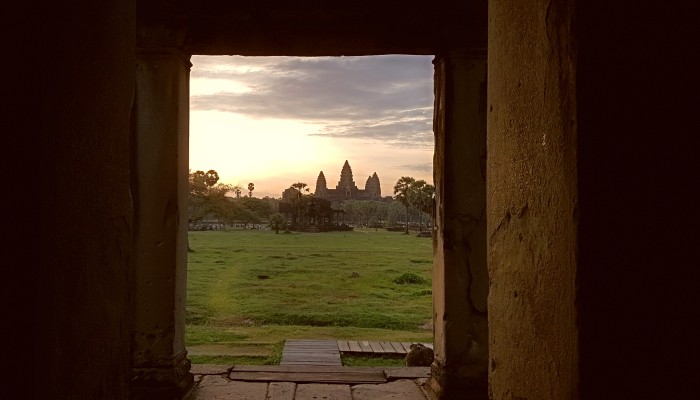 sunrise explorer 406