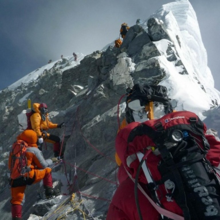 Plan for safety ladder on Everest's 'Hillary Step' gains support ...
