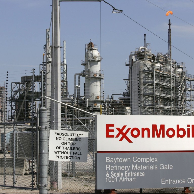 Warren Buffett's Berkshire Hathaway buys US$3.5 billion of ExxonMobil ...