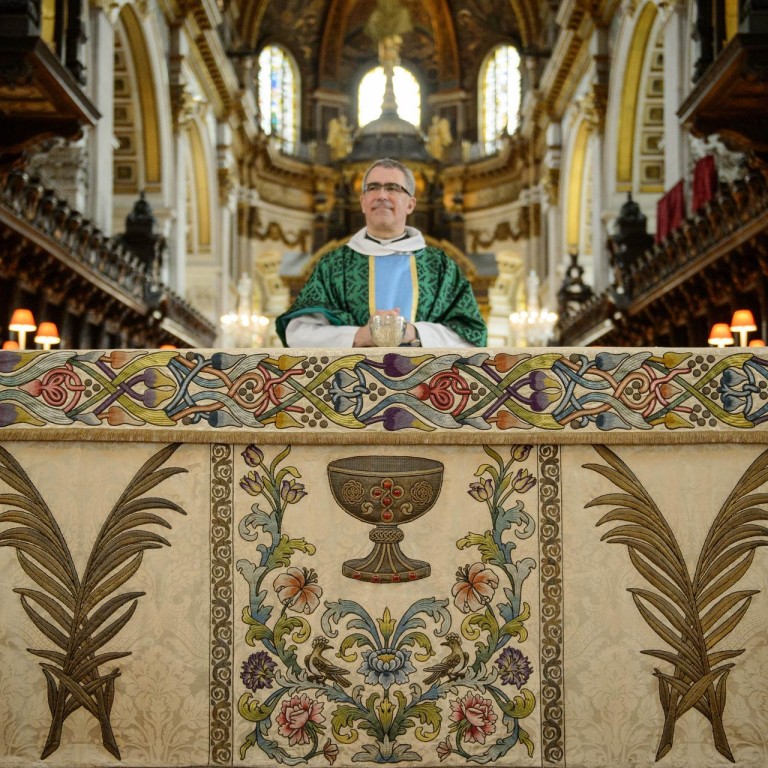 Altar cloth embroidered by first world war injured takes place at St ...
