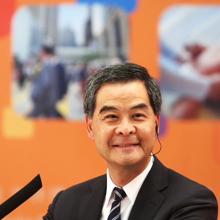CY Leung faces barrage of angry callers as poll says just 30pc ...