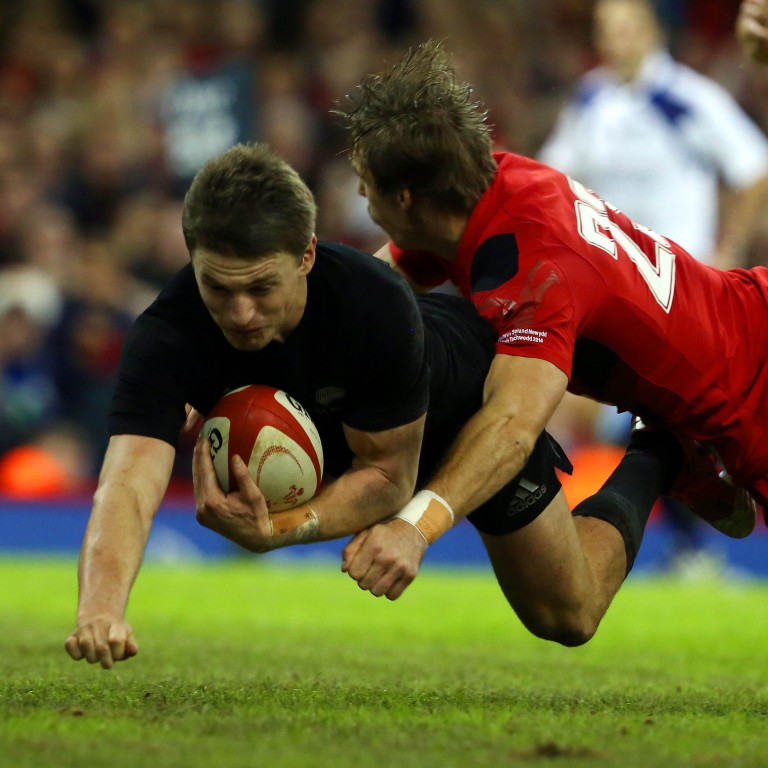 Beauden Barrett or Dan Carter? New Zealand’s favourite debate is ...