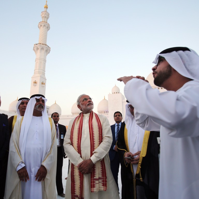 Indian leader Narendra Modi visits UAE mosque in conciliatory gesture ...
