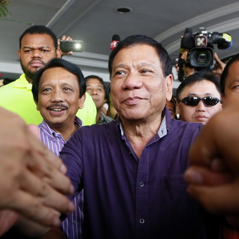 Mayor, womaniser, crime-buster: Rodrigo Duterte soars into lead of ...