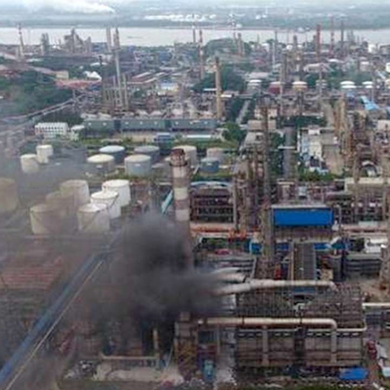 Explosion and fire erupt at Chinese oil refinery | South China Morning Post