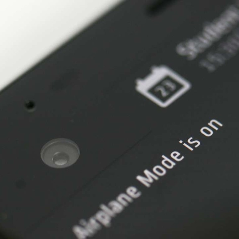 Review: HTC’s latest smartphone flagship, the U Ultra, looks good and ...