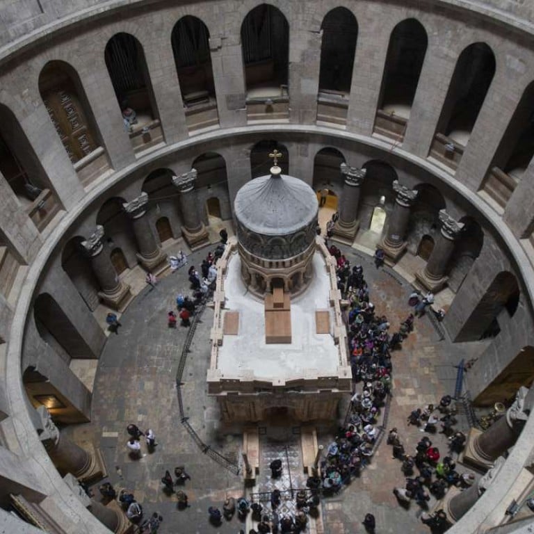 Shrine at Jesus' tomb unveiled in Jerusalem after months of restoration ...