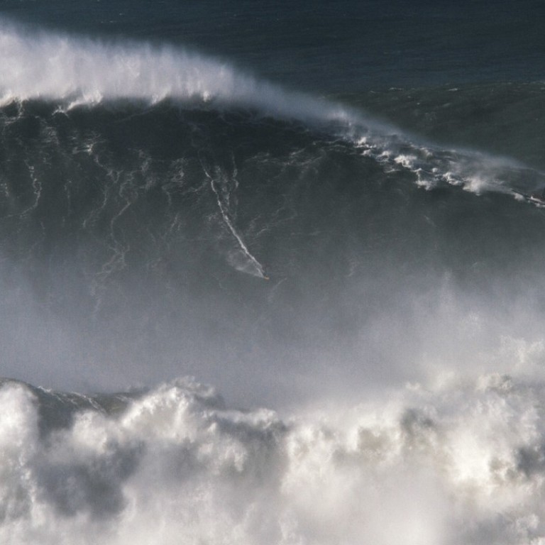 Monstrous ocean wave, eight storeys tall, sets Southern Hemisphere ...