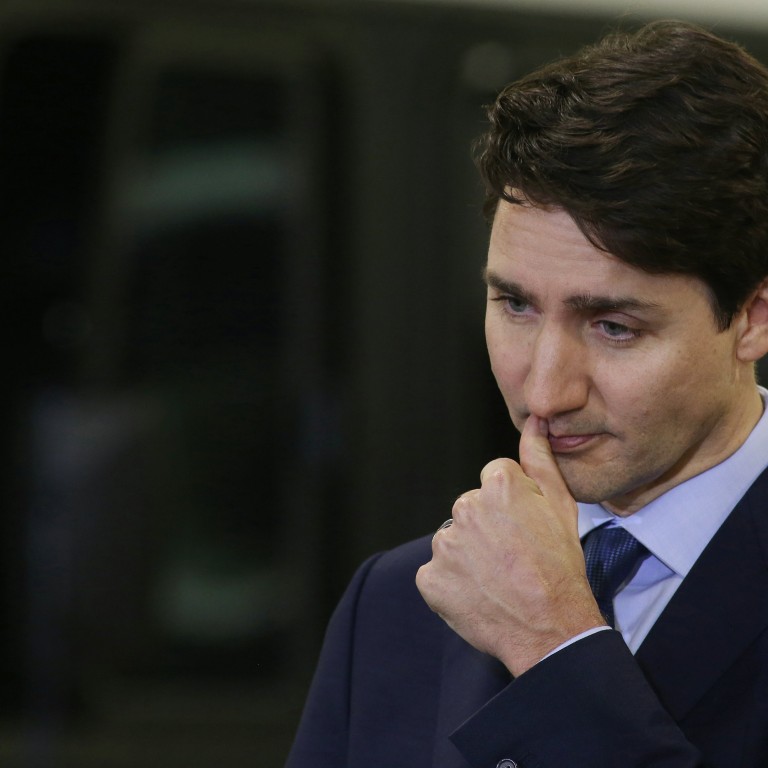 Canada Pm Justin Trudeaus Government In Crisis After Minister Quits
