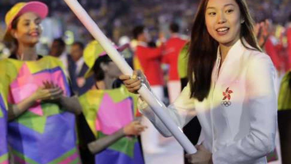Why Hong Kong's Olympics flag-bearer and fan favourite Stephanie Au is ...