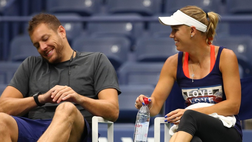 Love game: Caroline Wozniacki announces engagement to NBA star David ...