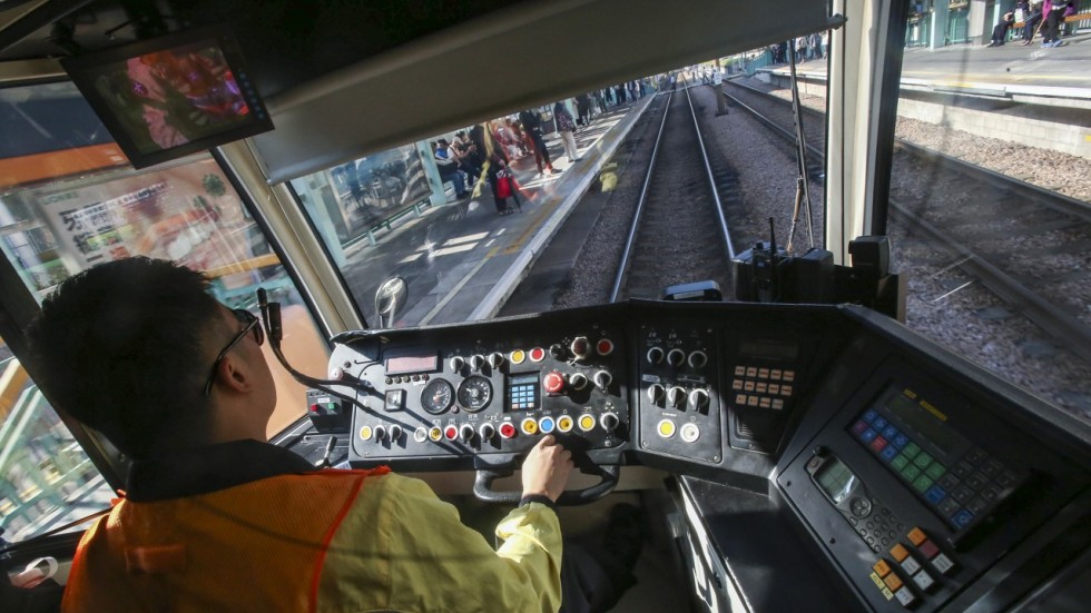 MTR rolls out new speed and position-monitoring system to improve ...