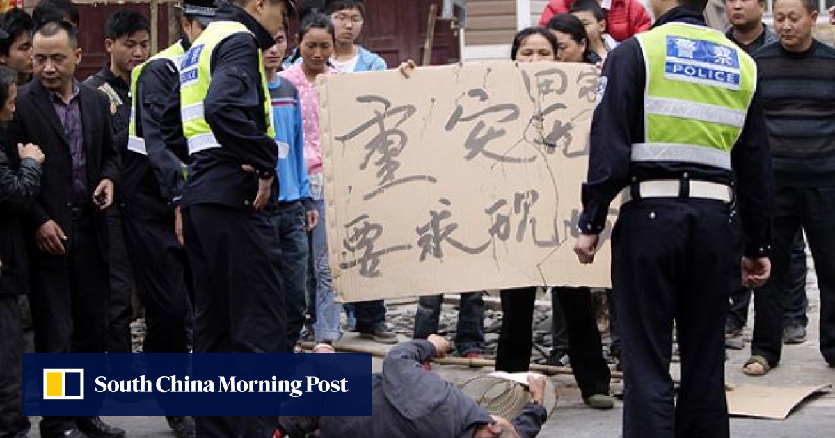 Survivors frustrated by lack of help after Sichuan quake | South China ...