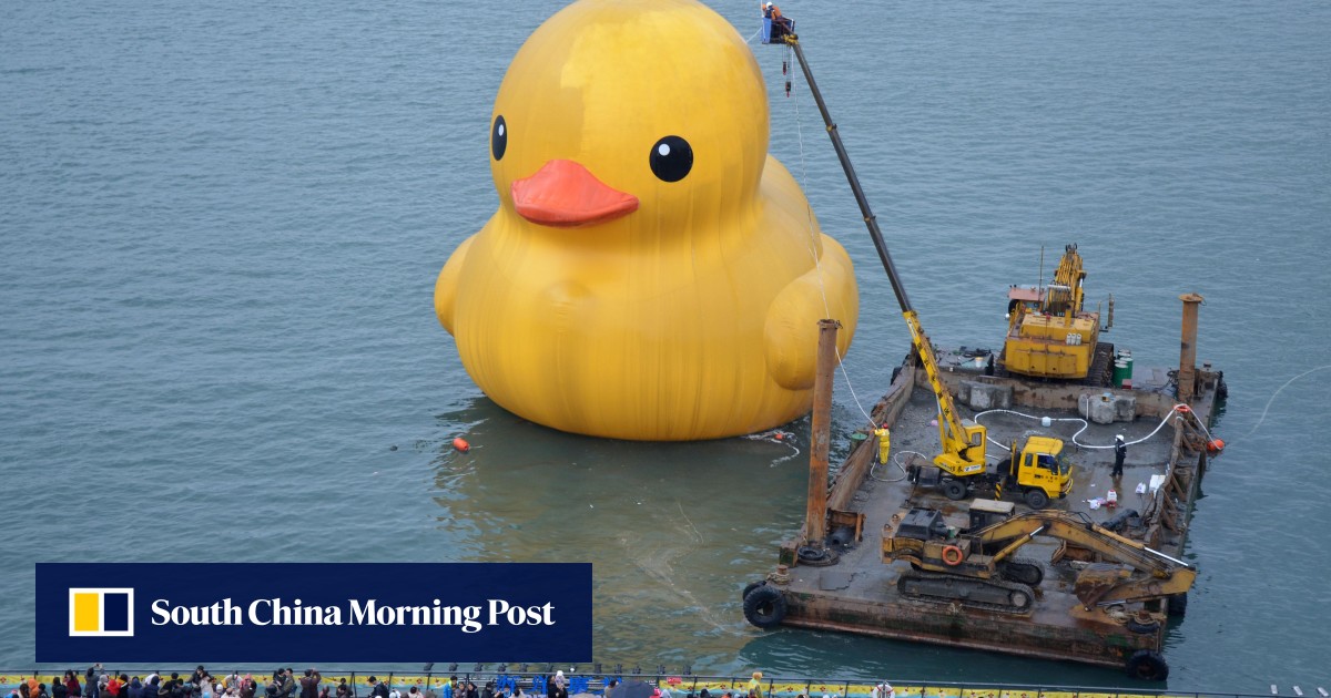 Rubber Duck bounces back in Taiwan after exploding on New Year’s Eve ...