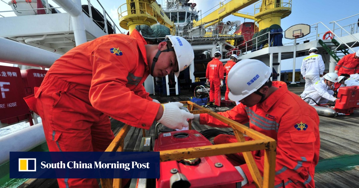 Largest ever Chinese rescue fleet to join search for Malaysia Airlines ...