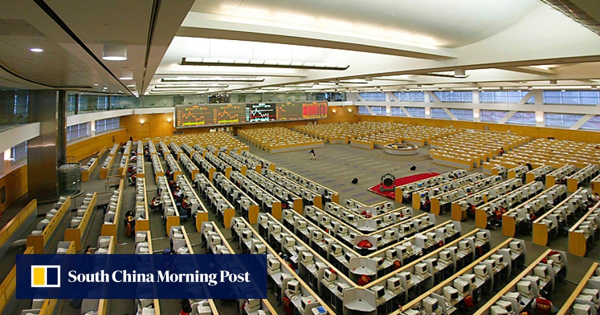 China securities regulator encourages small firms to list in Shanghai ...