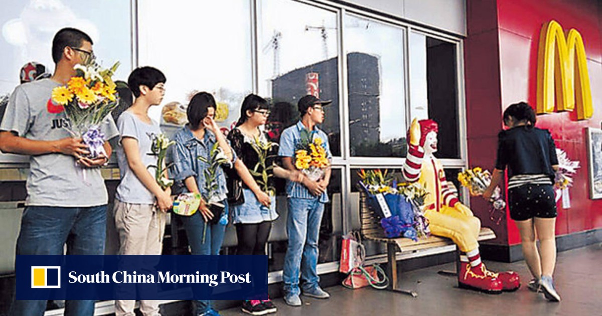 Inside a 'cult': Chinese husband goes undercover in religious sect ...