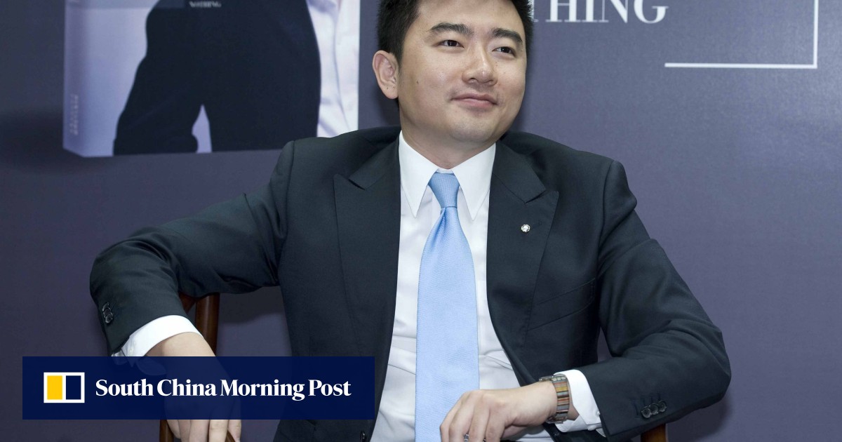 Detention of CCTV 'superstar' anchor Rui Chenggang polarises opinion ...