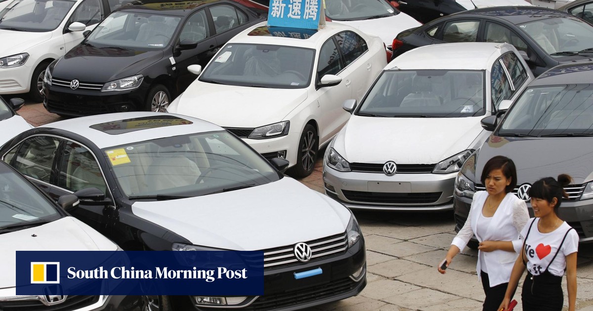 China's high-end car dealers go online for second-hand income | South ...
