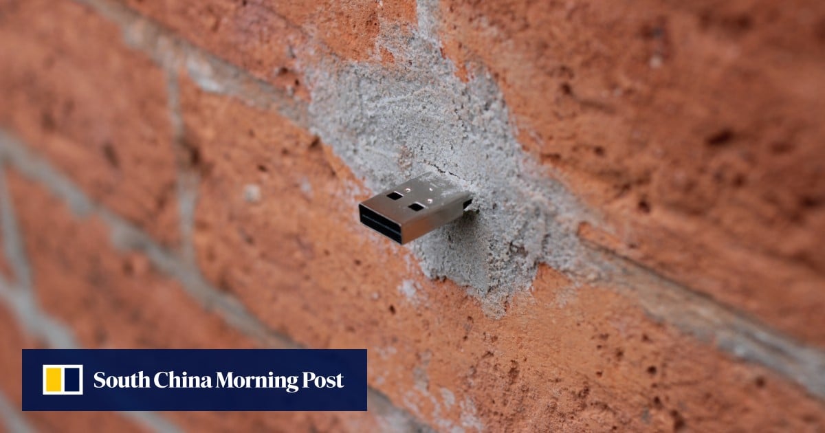 The dead drop: USB drives a new trend in the art of spying | South ...