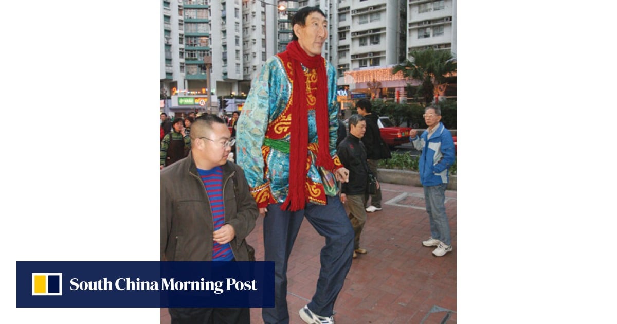 Bao Xishun: World's Tallest Man | South China Morning Post