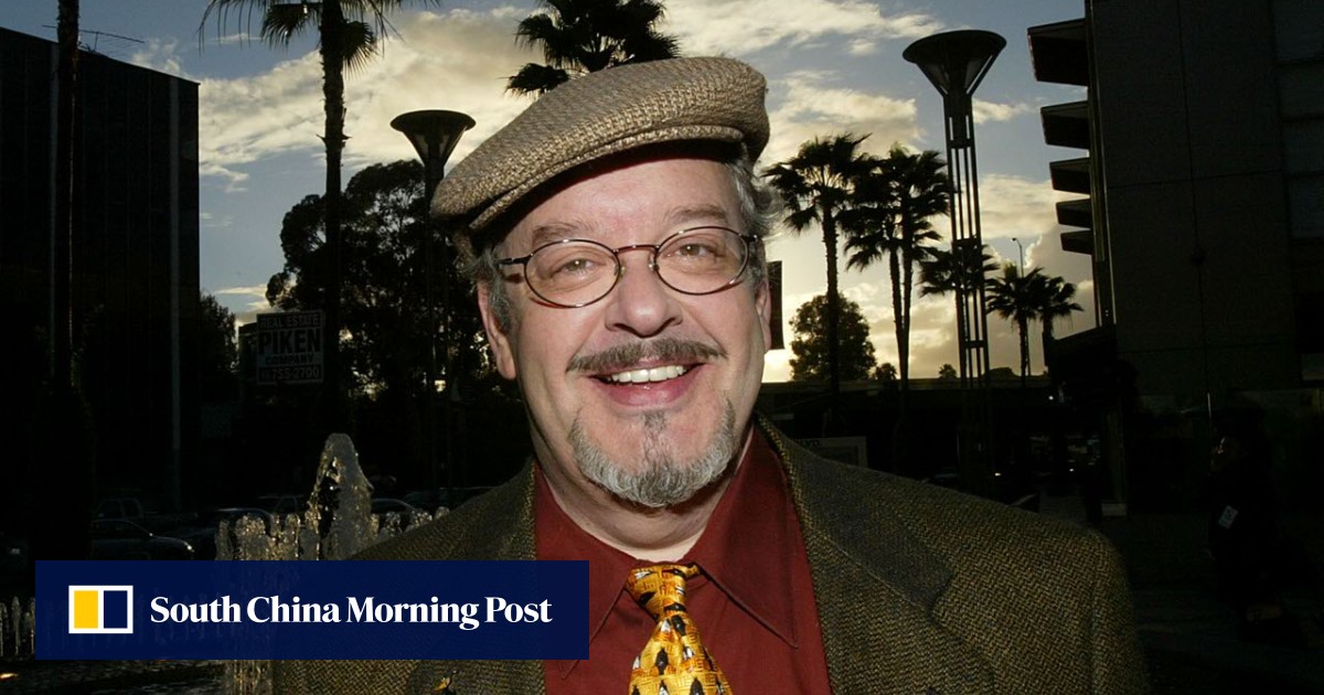 Joe Alaskey, voice of Daffy Duck, Bugs Bunny, Tweety Bird and more ...