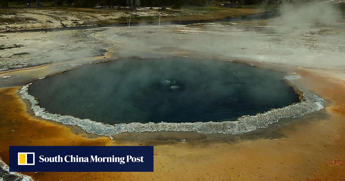 Body dissolved: man ignores rules and falls into acidic hot spring at ...