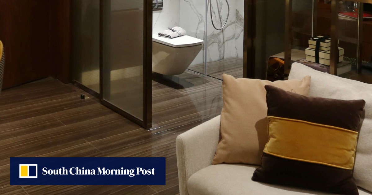 What can you find in a 190 sq ft flat in Hong Kong? A 360-view of ...