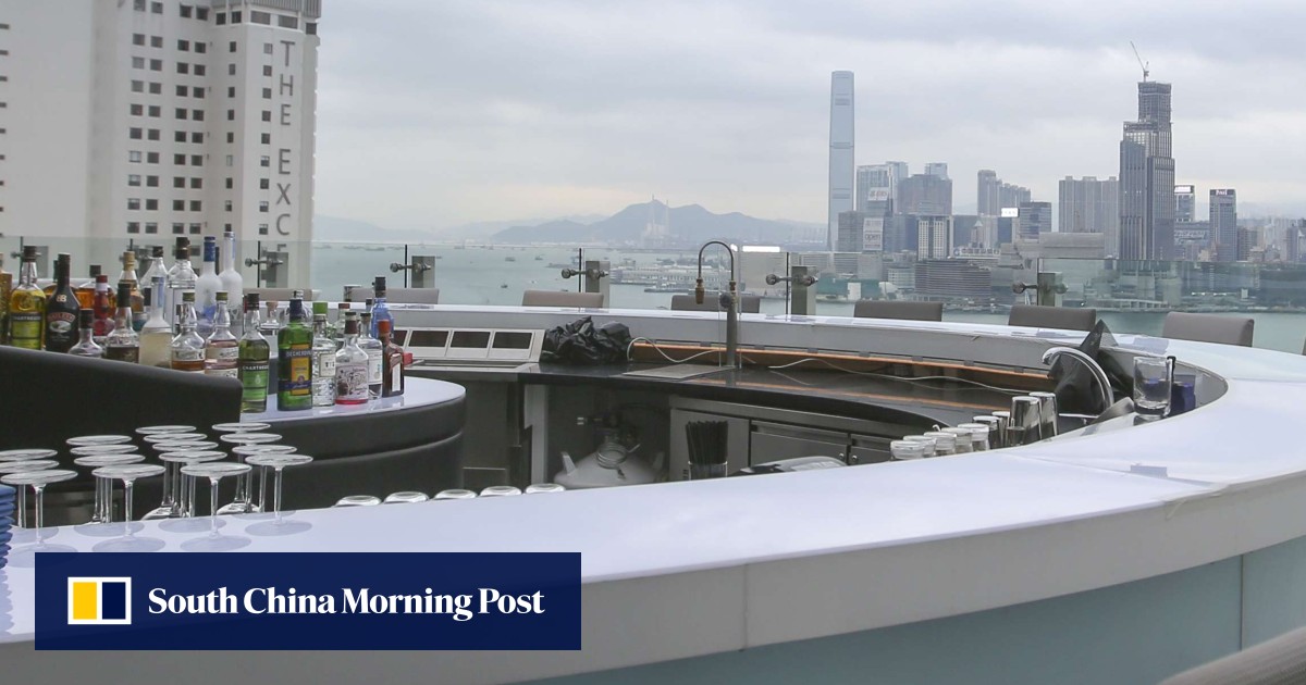 Bar review: Skye Rooftop Bar, Causeway Bay – smart layout, slow service ...