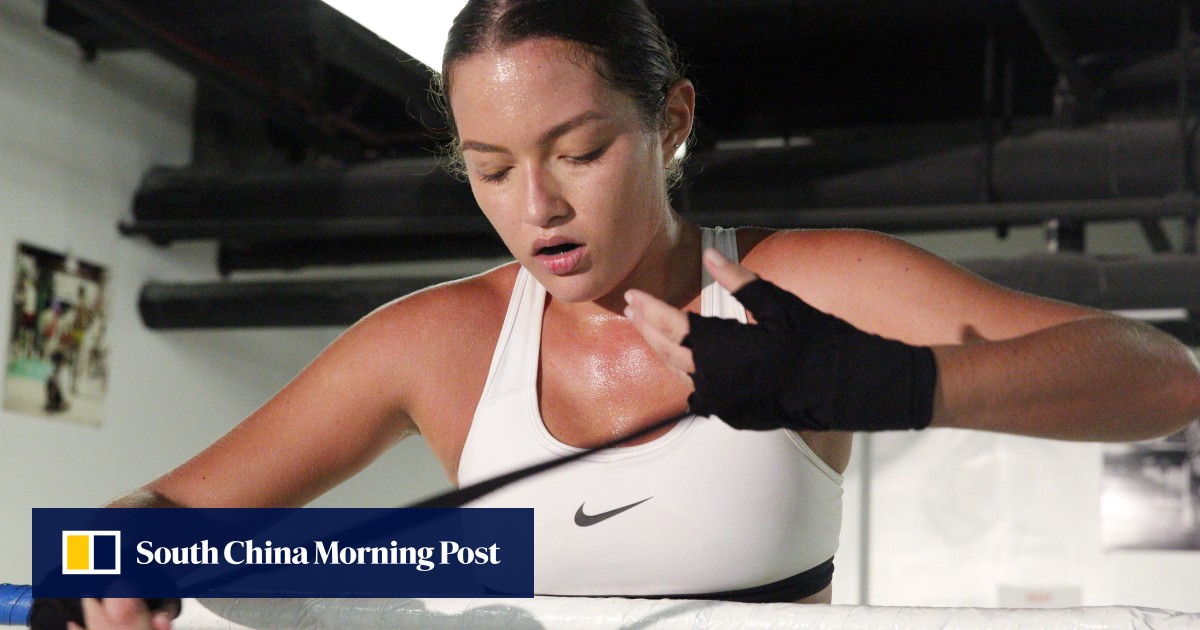 Mia Goes Mma Hong Kong Model Kang Signs With Leading Mixed Martial