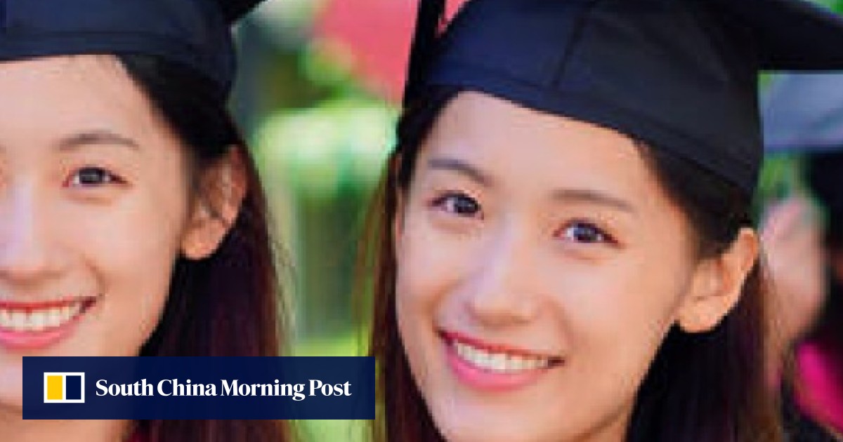 Identical Chinese twin sisters, praised for their brains and beauty ...