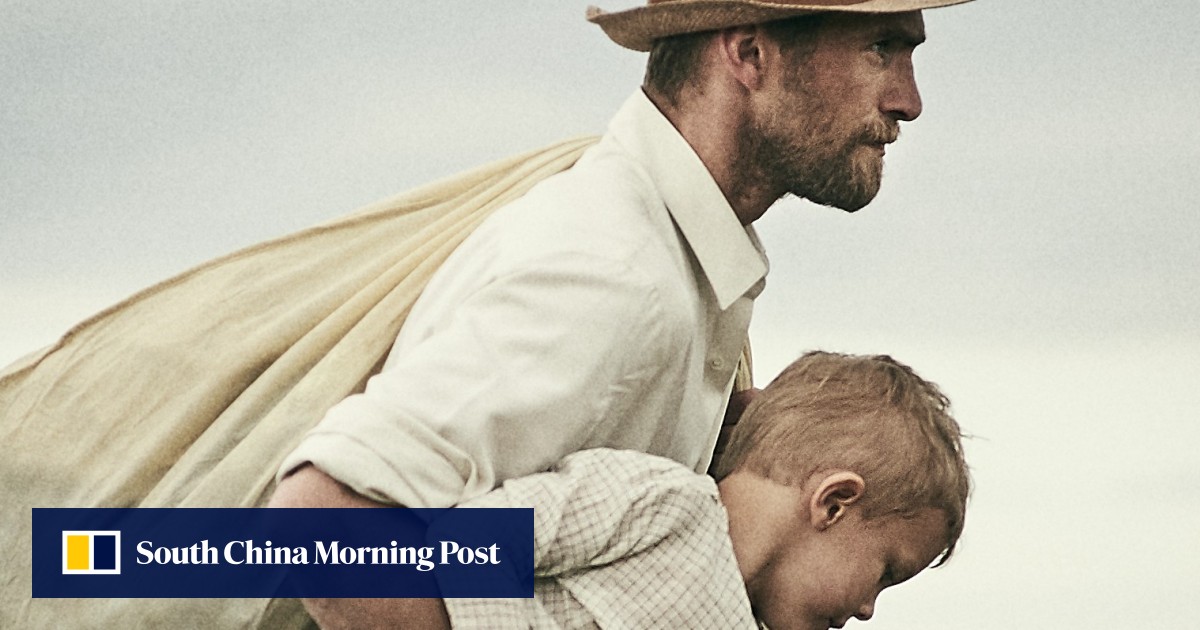 That’s one stylish family: models Will and Chloe Chalker with son ...