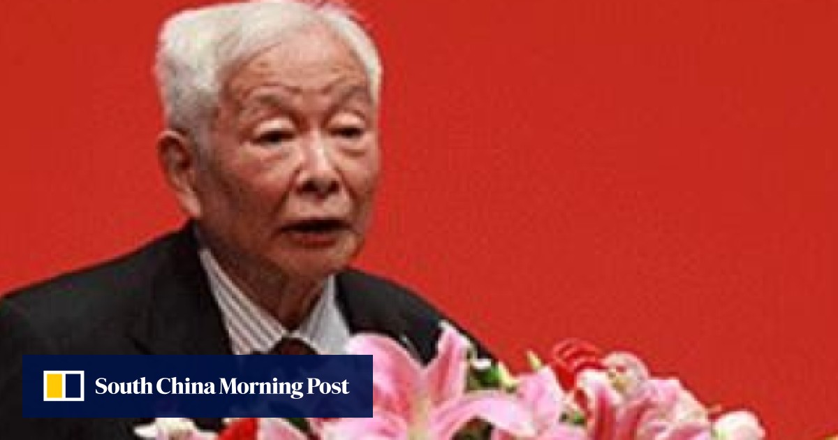 Chinese professor, 91, donates US$152,640 to university after ...