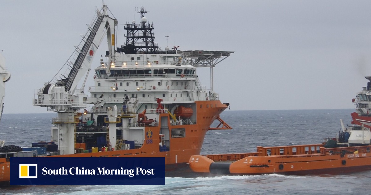 China probes Sanchi oil tanker collision and may try to salvage sunken ...