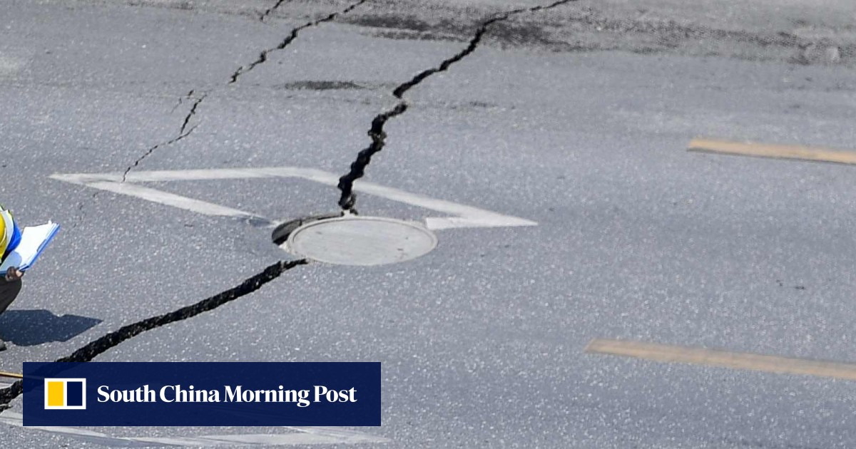 Eight Chinese killed as road collapses near subway construction project ...