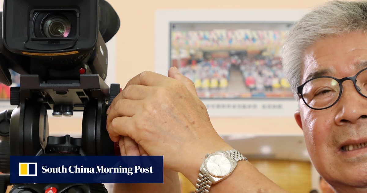 Trouble Expressing How You Really Feel Elderly Hongkongers Get It On