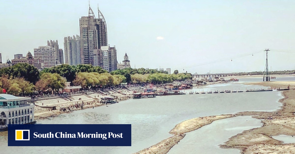 Major Chinese river starts to run dry after months without rain | South ...