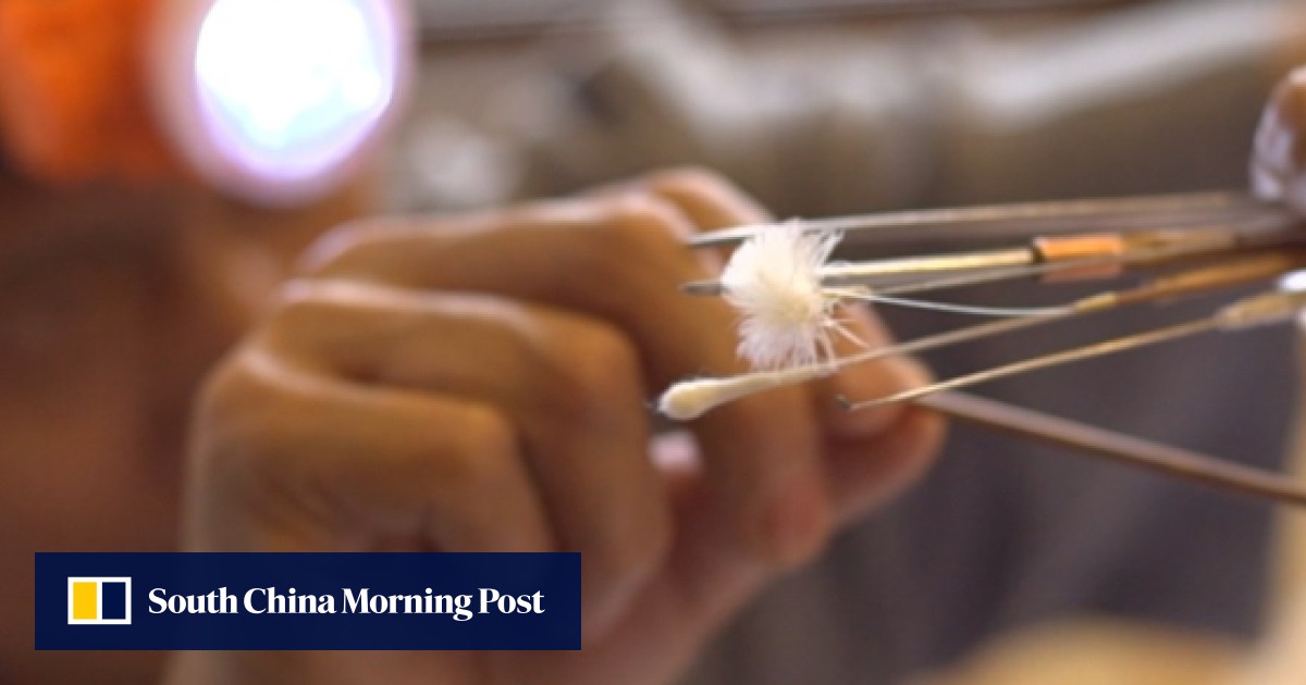 Chinese father takes ‘shameful’ ear-picker job to pay for daughter’s ...