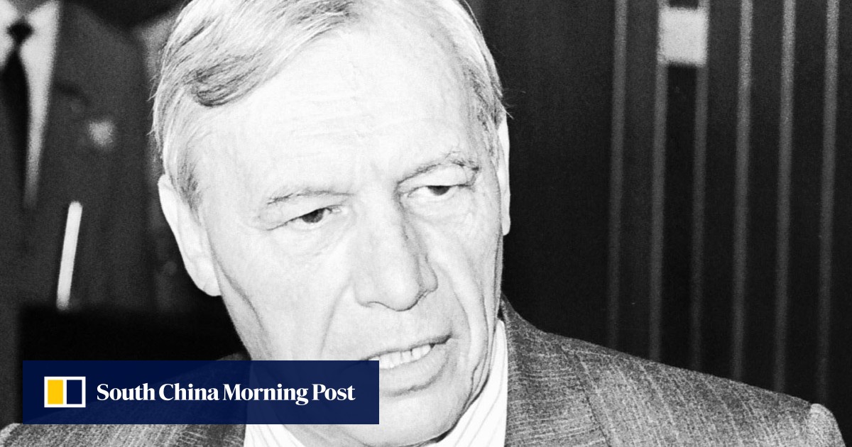 Sir Alan Donald, British ambassador to Beijing during Tiananmen Square ...