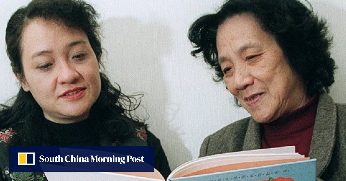 Hong Kong pioneer of Chinese children’s literature Huang Ching-yuen ...