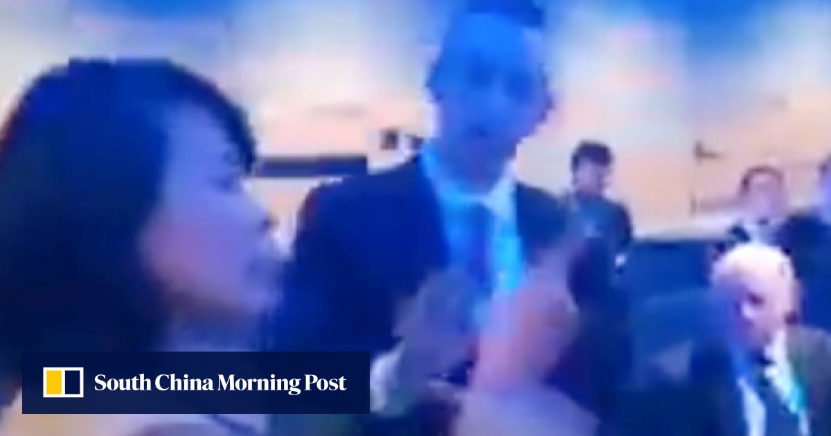 Chinese journalist arrested after slapping volunteer at British ...