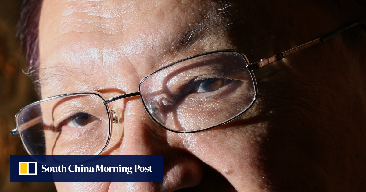 President Xi Jinping, Premier Li Keqiang and 11 other current and past ...