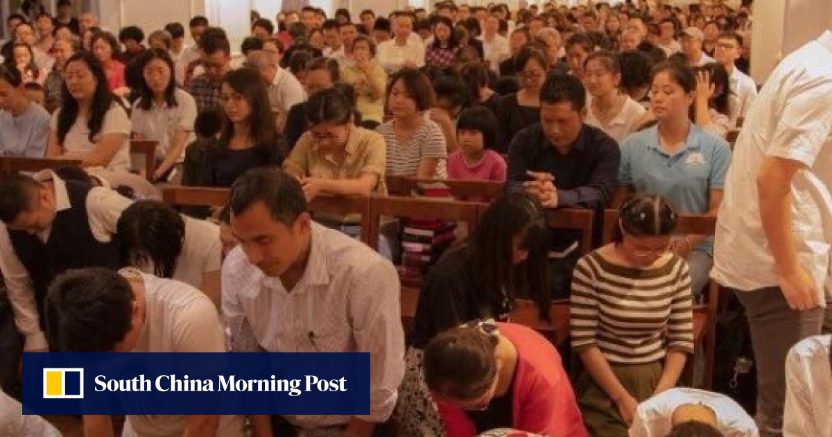 Members of unofficial Chinese church vow to defy crackdown and keep ...