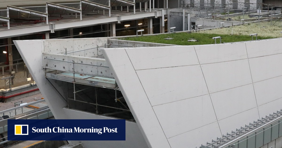 Defective work uncovered at second platform at Hung Hom station ...